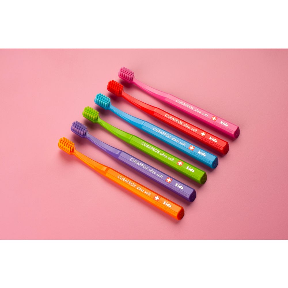 Escova Dental Infantil Kids Ultra Soft - Curaprox - dentalecia